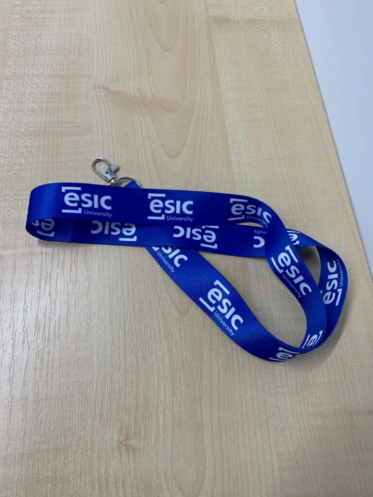 Lanyard azul logo ESIC University | ESIC